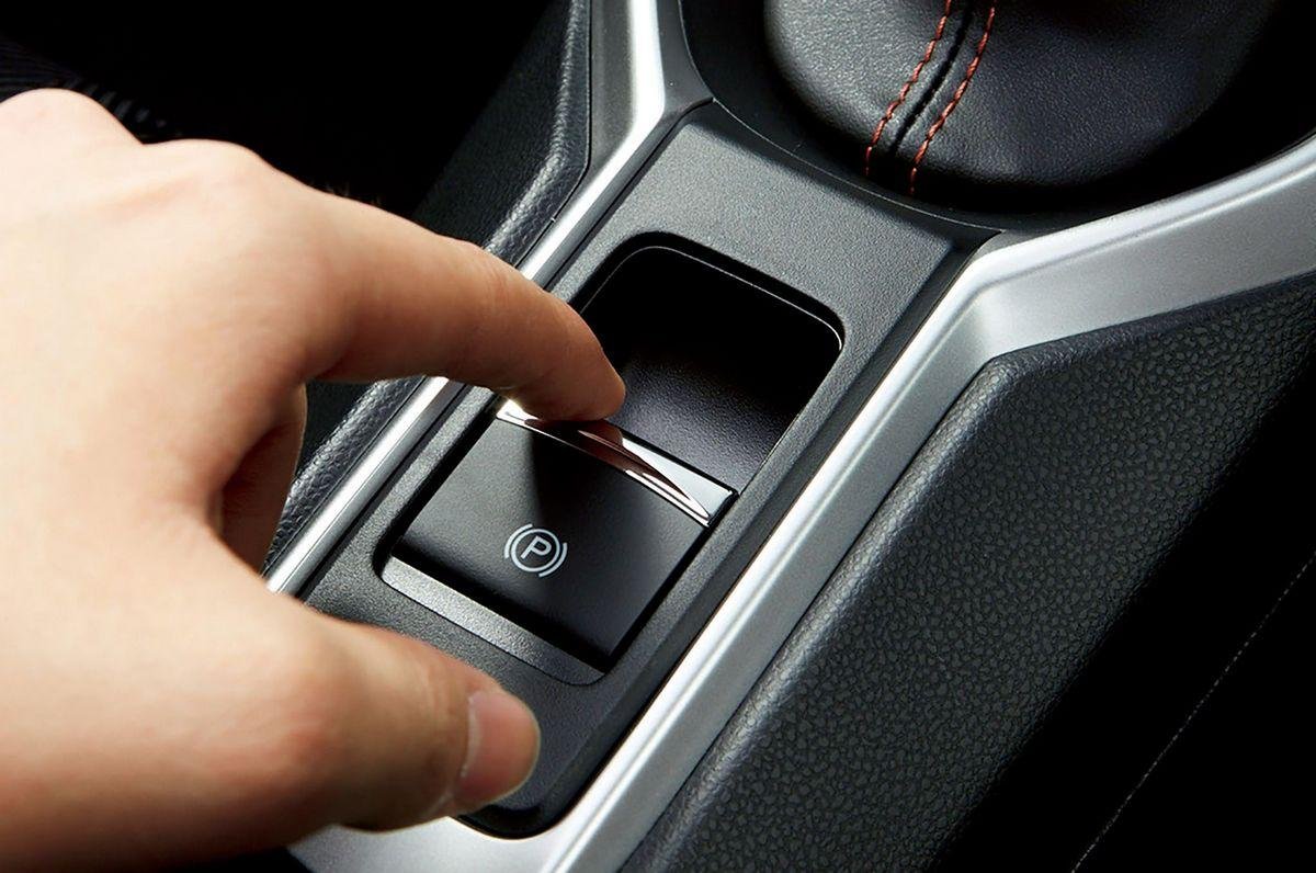 تعرف على نظام البريك الإلكتروني EPB وكيفية استخدامه – شبكة السيارات الصينية